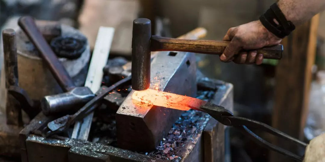 Forged vs. Stamped Knives: Your Ultimate Buying Guide – Forged Blade